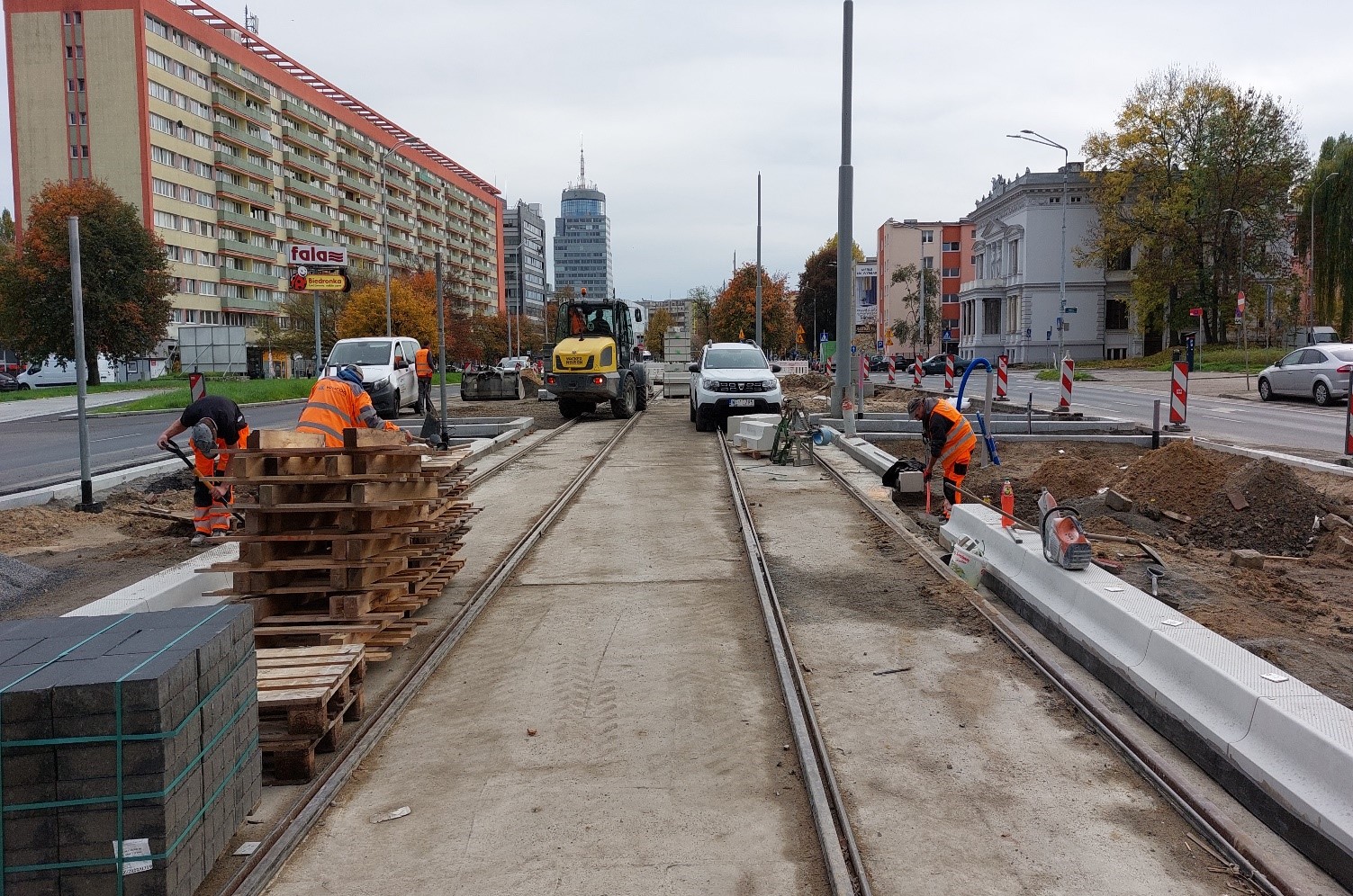 Aleja Wyzwolenia - kolejne zmiany w organizacji ruchu - Super FM